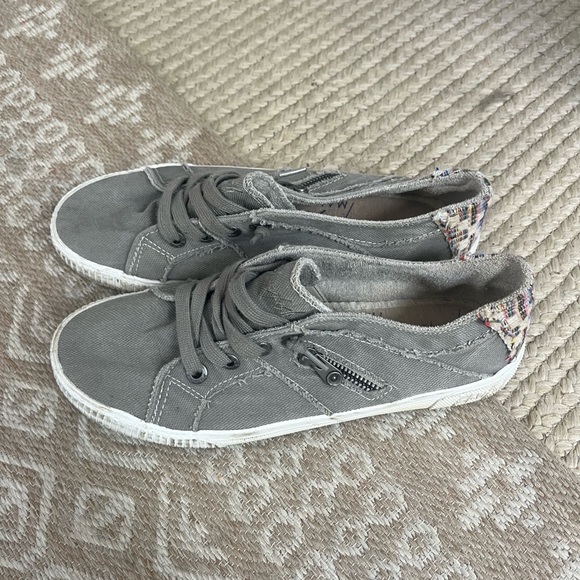 Blowfish | Shoes | Blow Fish Slip On Shoes | Poshmark